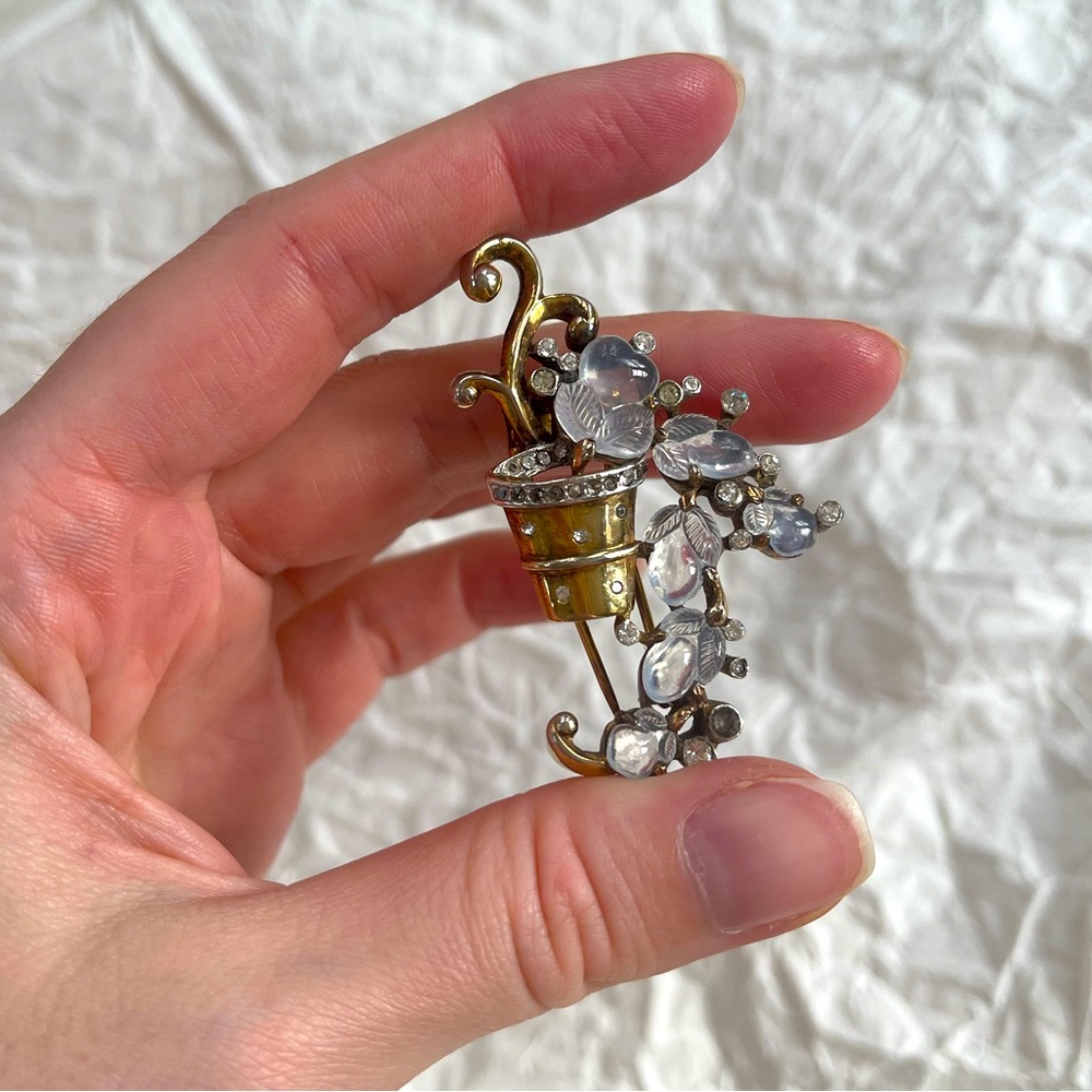 Vintage 1941 Trifari Book Piece Fruit Salad Brooch - Gem